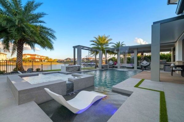 Decks & Patios – 2Fix Corp